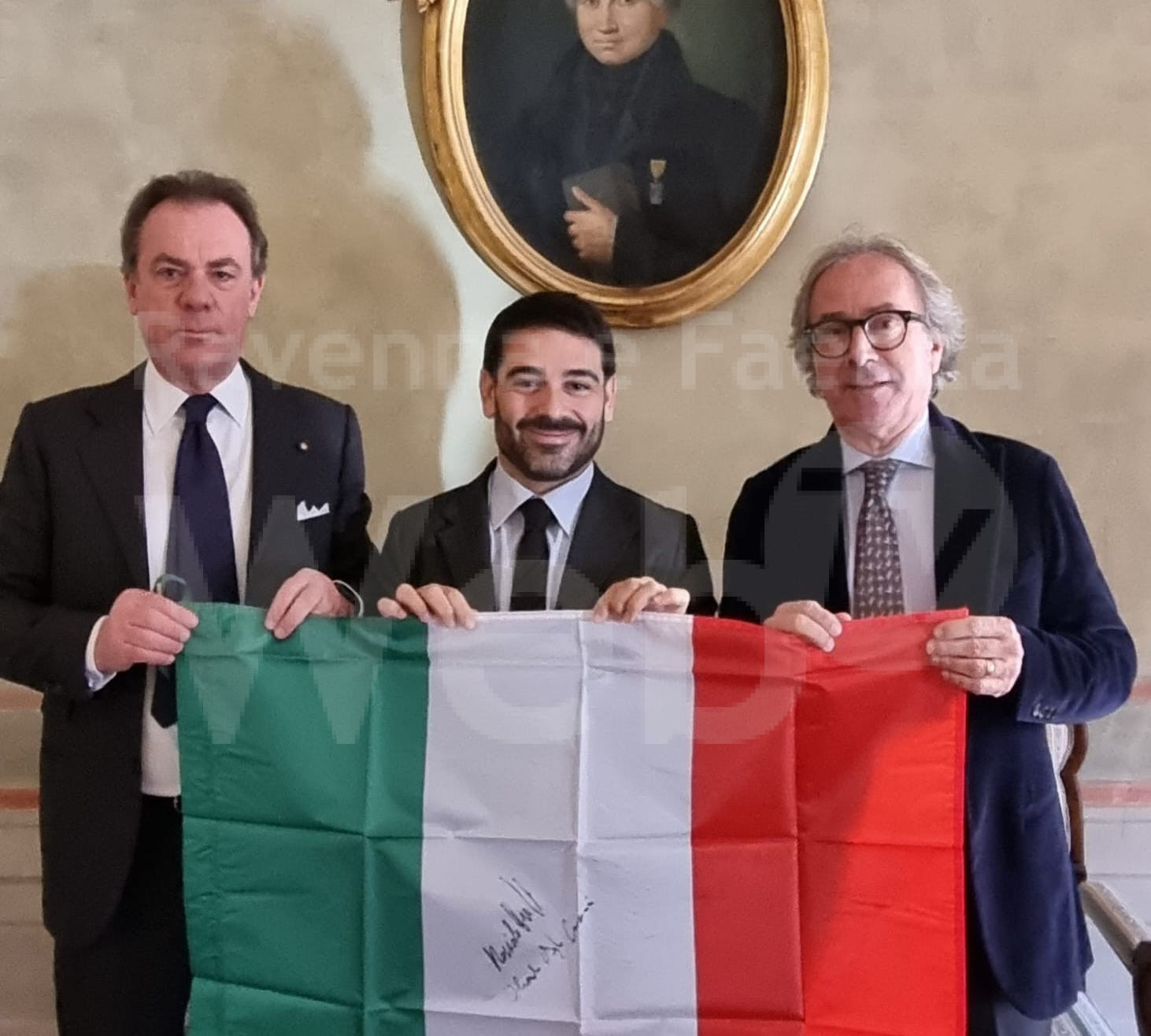 Il Tricolore arriva alla Nasa, dono di Lugo per la partenza della ...