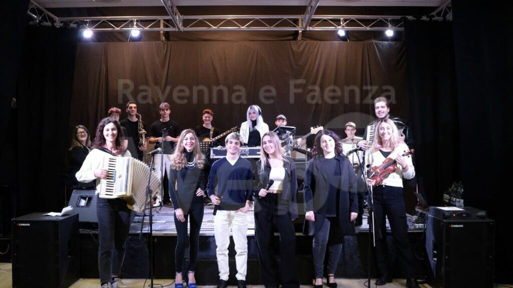 Arriva la decima edizione del contest Il Liscio nella Rete a cura del ...