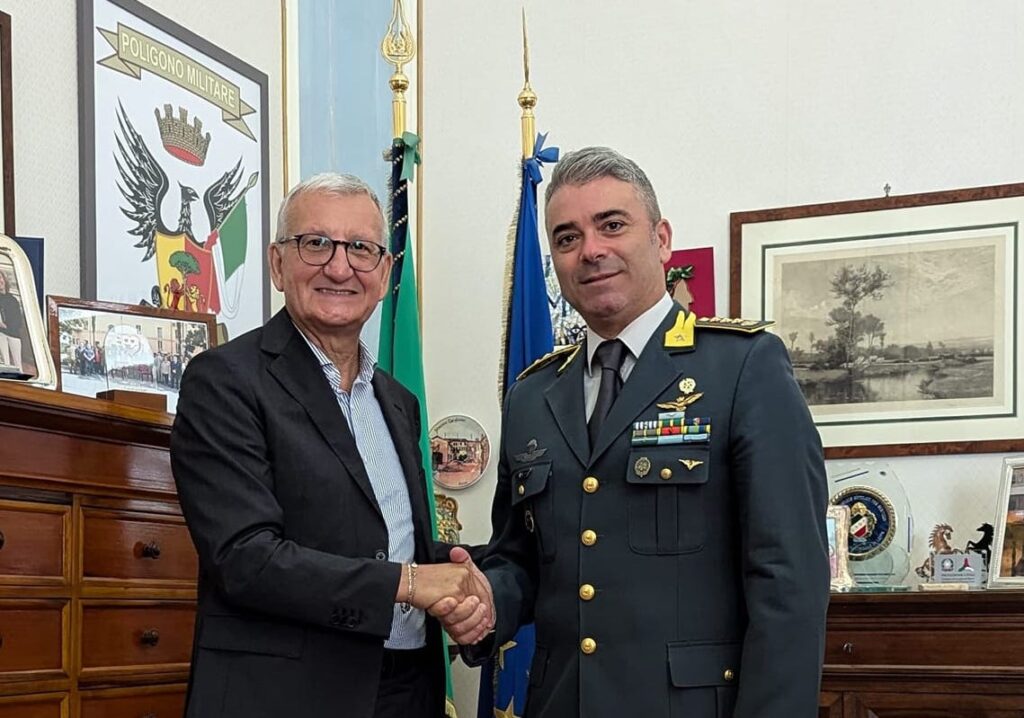 GDF ROAN Rimini: il Prefetto riceve in visita il Comandante Colonnello ...